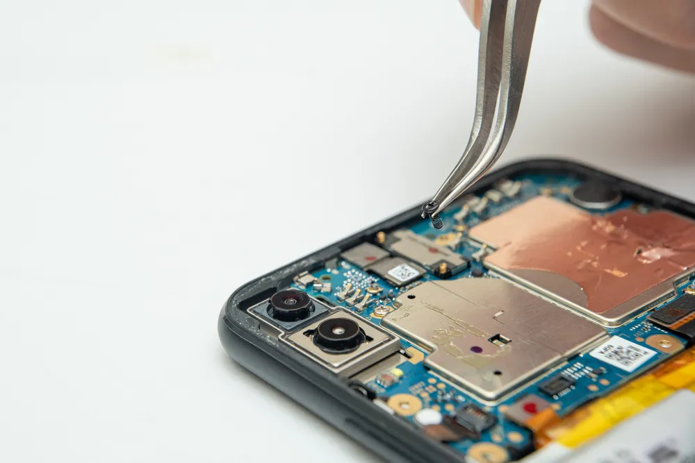 Complete Guide to Buying Refurbished Phones | Phonecheck Blog
